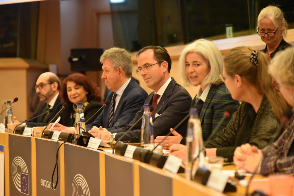 Raising the Bar in Respiratory Care - EUFOREA