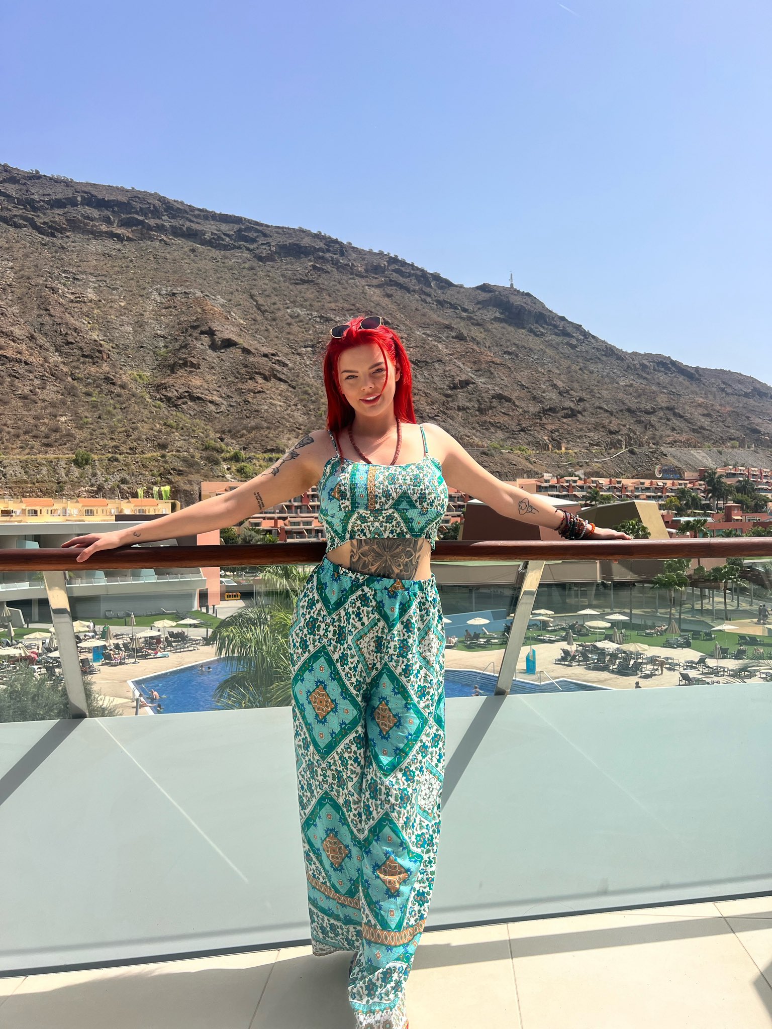 Rebecca Goodwin - @beckymil911 OnlyFans Get photos