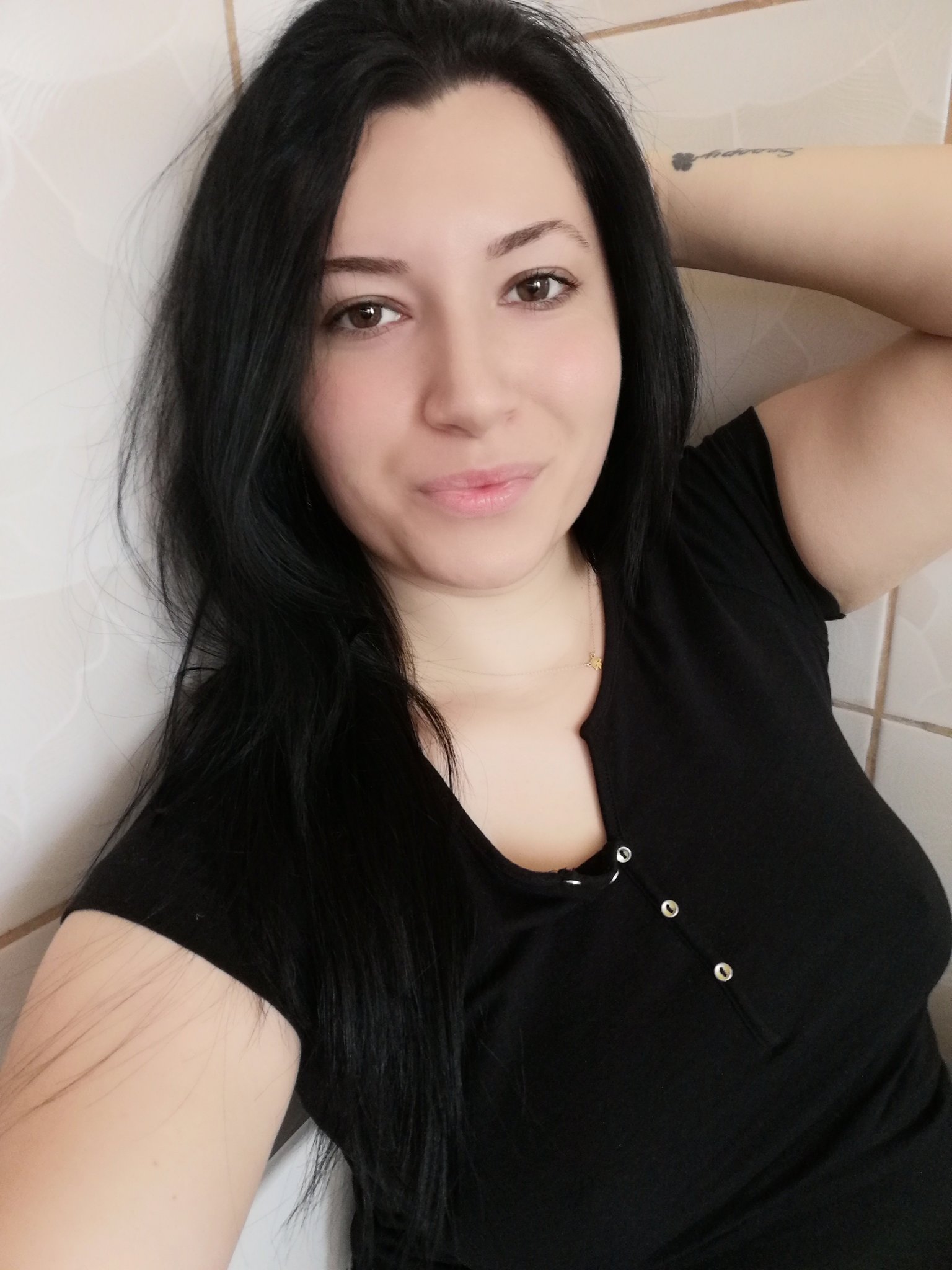 Cris Yza - @crisyza.vip OnlyFans Get photos & videos