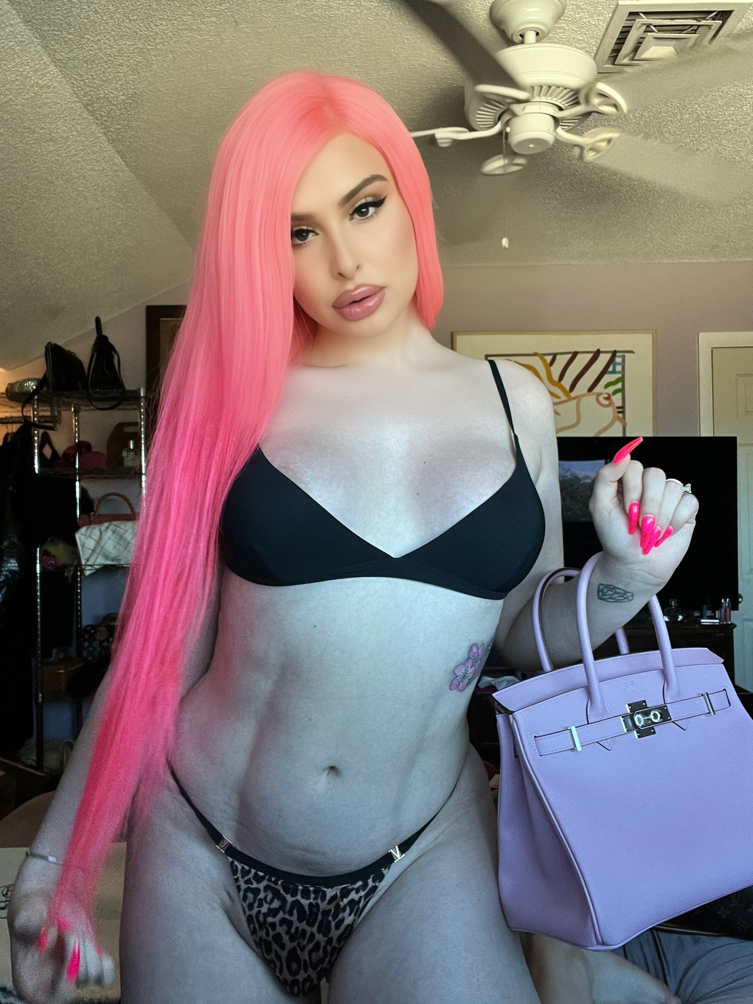 Ivory Mayhem - @ivory_mayhem OnlyFans Get photos