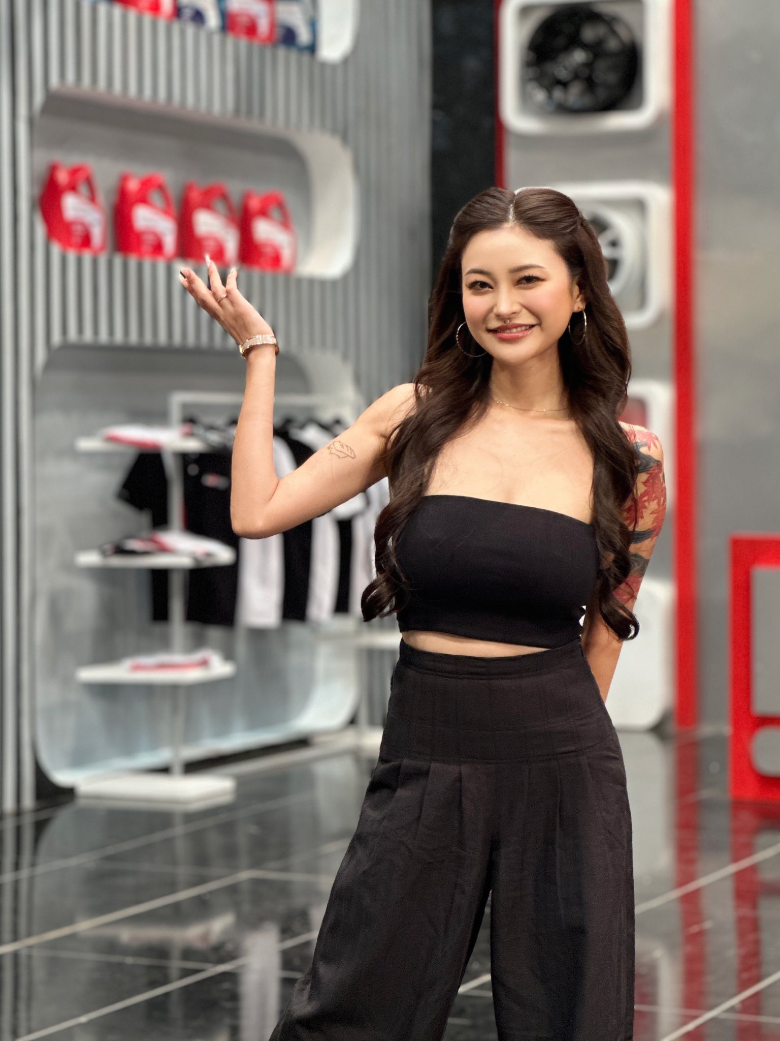 RaeLil Black - @raelilblackofficial OnlyFans Get photos